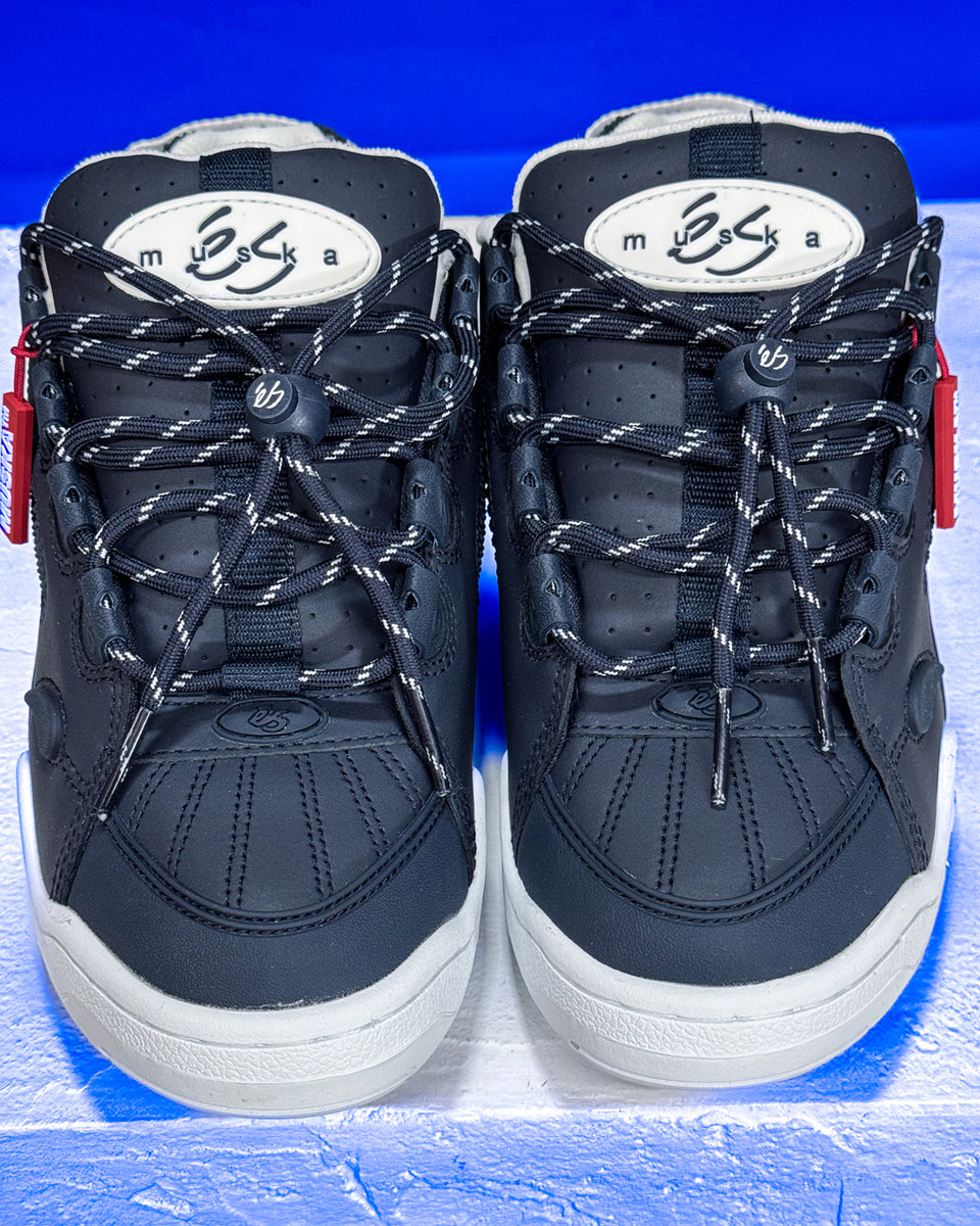 MUSKA x ES - WHITE / NAVY - SIGNED* 2025 – MUSKA SKATEBOARDS