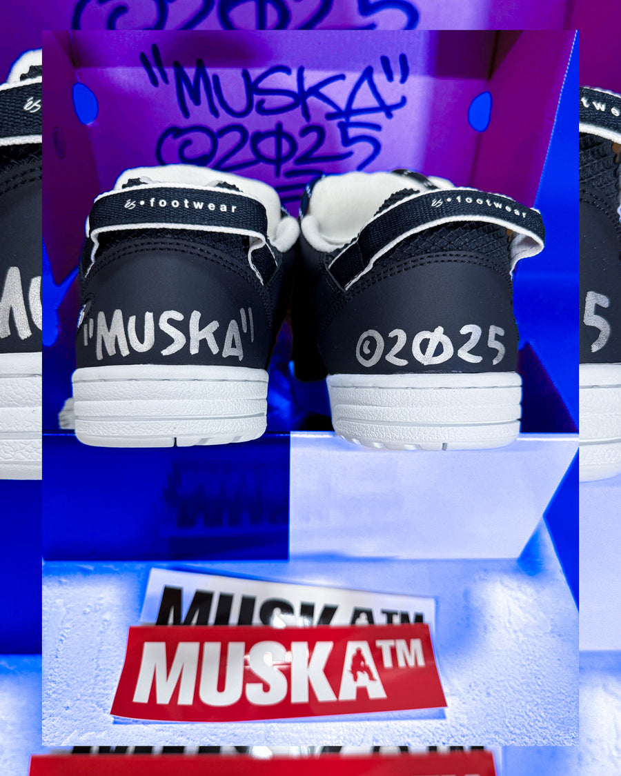 MUSKA x ES - WHITE / NAVY - SIGNED* 2025 – MUSKA SKATEBOARDS